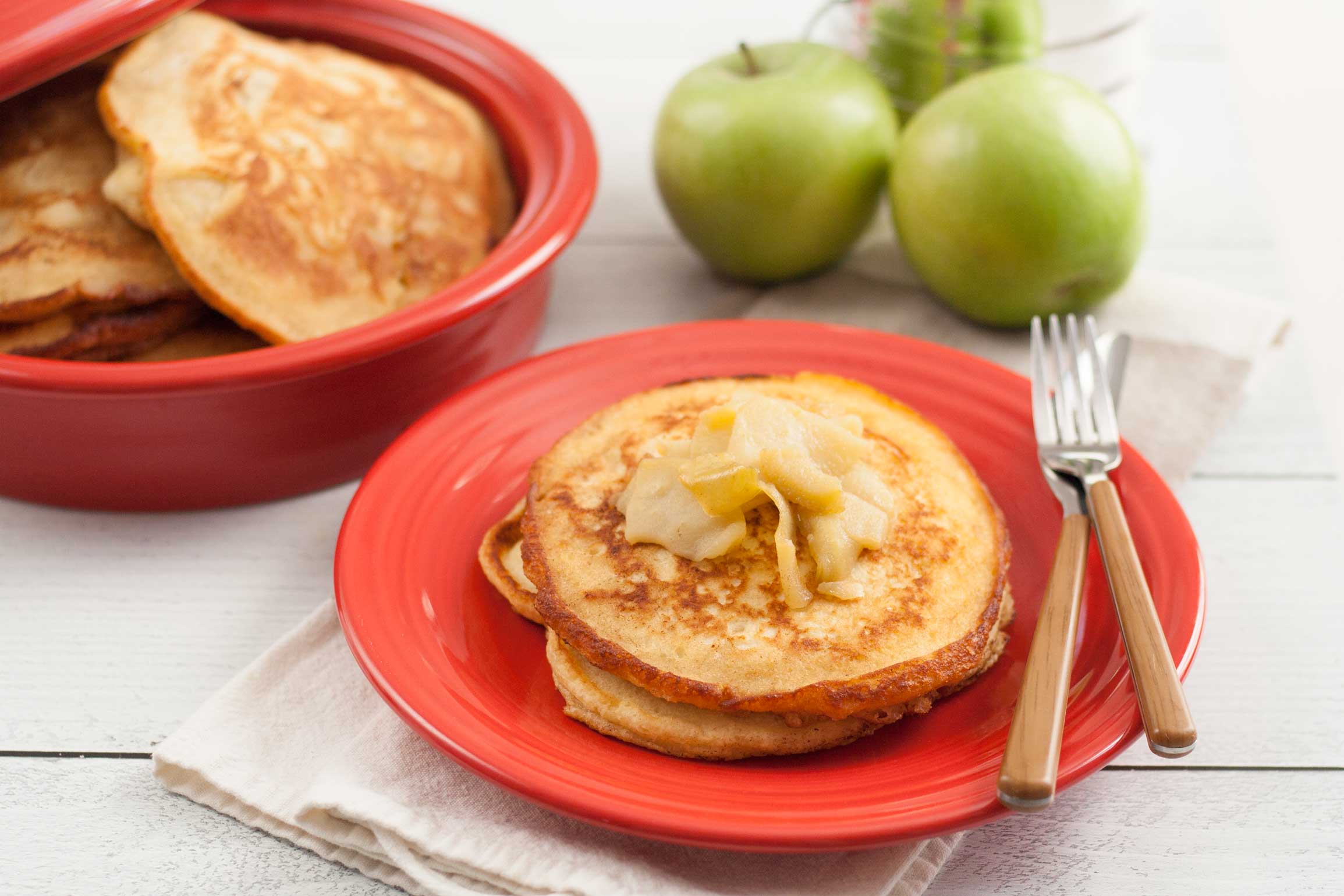 Apple Pancakes – Fiesta Blog